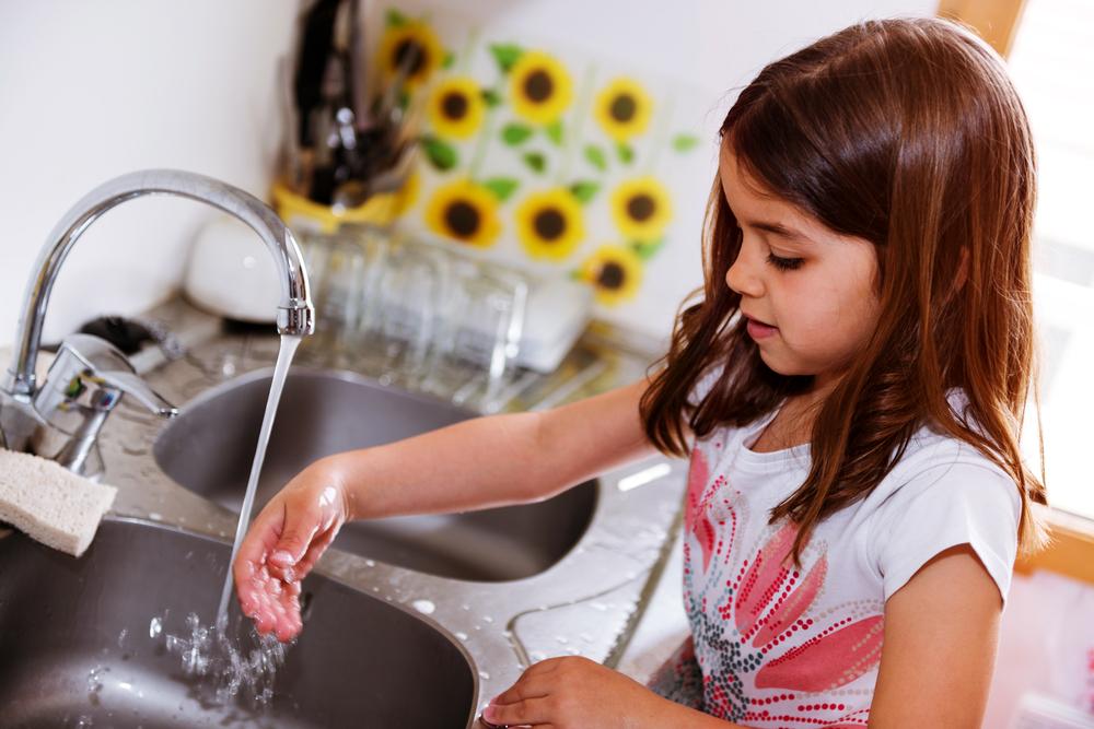 5 Easy Ways to Teach Kids to Save Water - Preemie Twins Baby Blog 5 Easy Ways to Teach Kids to Save Water - Preemie Twins Baby Blog